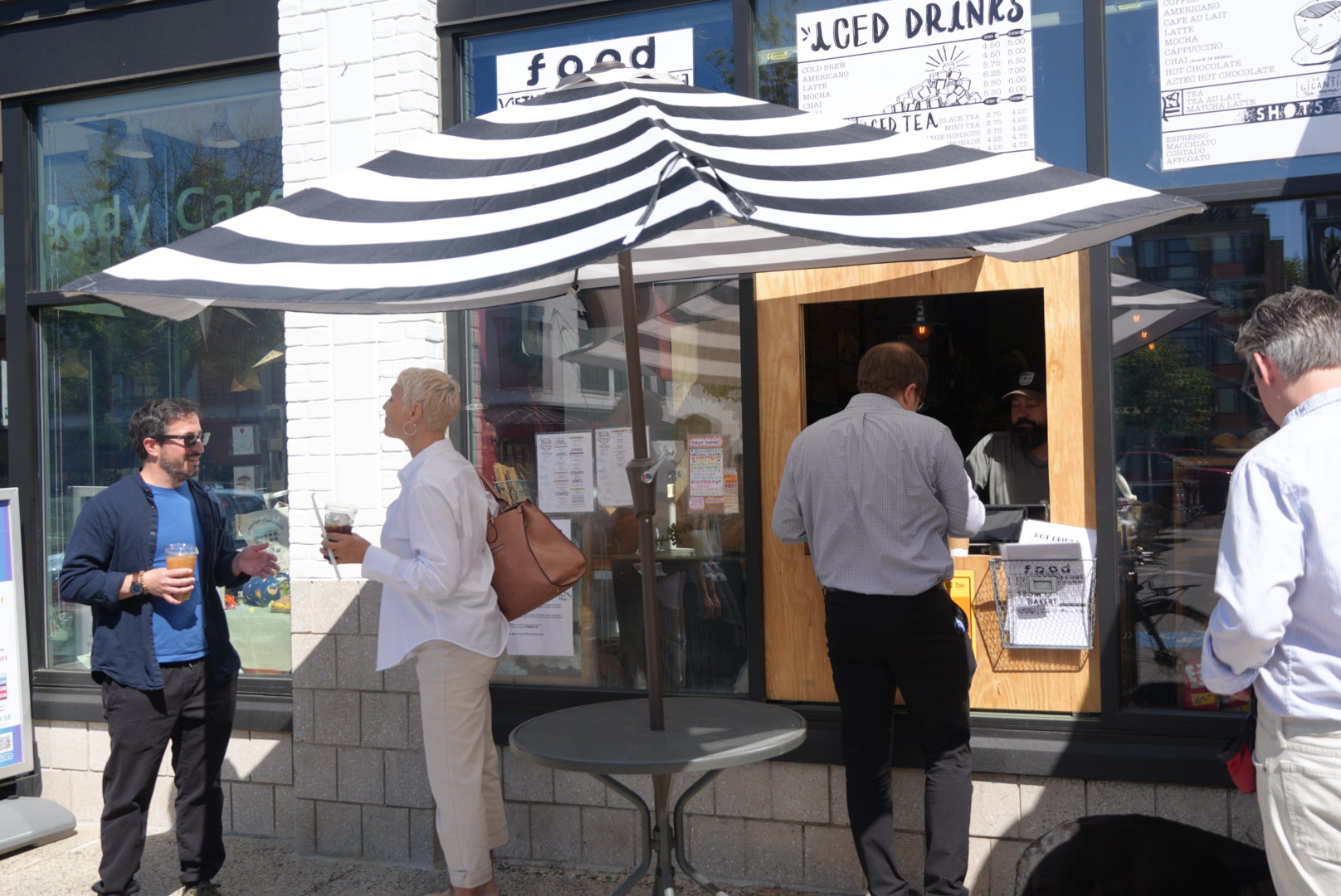 The new Café Zing comes into focus - Cambridge Day